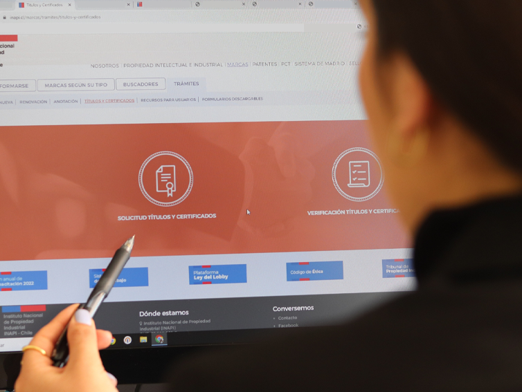 INAPI implementa gratuidad en la descarga de títulos de registro de marcas